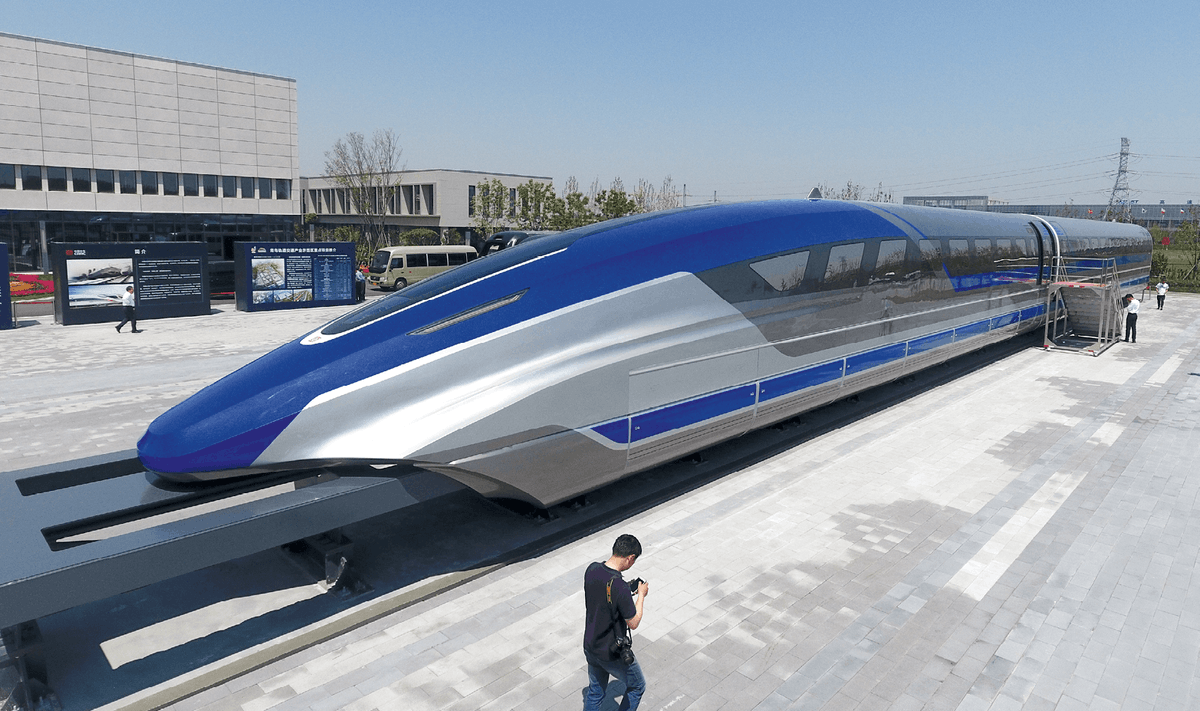 Un TGV à sustentation magnétique : du transfert de technologie à l ...